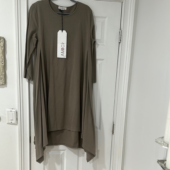 Amici | Tops | Tan Relaxed Asymmetrical Tunic With 34 Sleeves | Poshmark